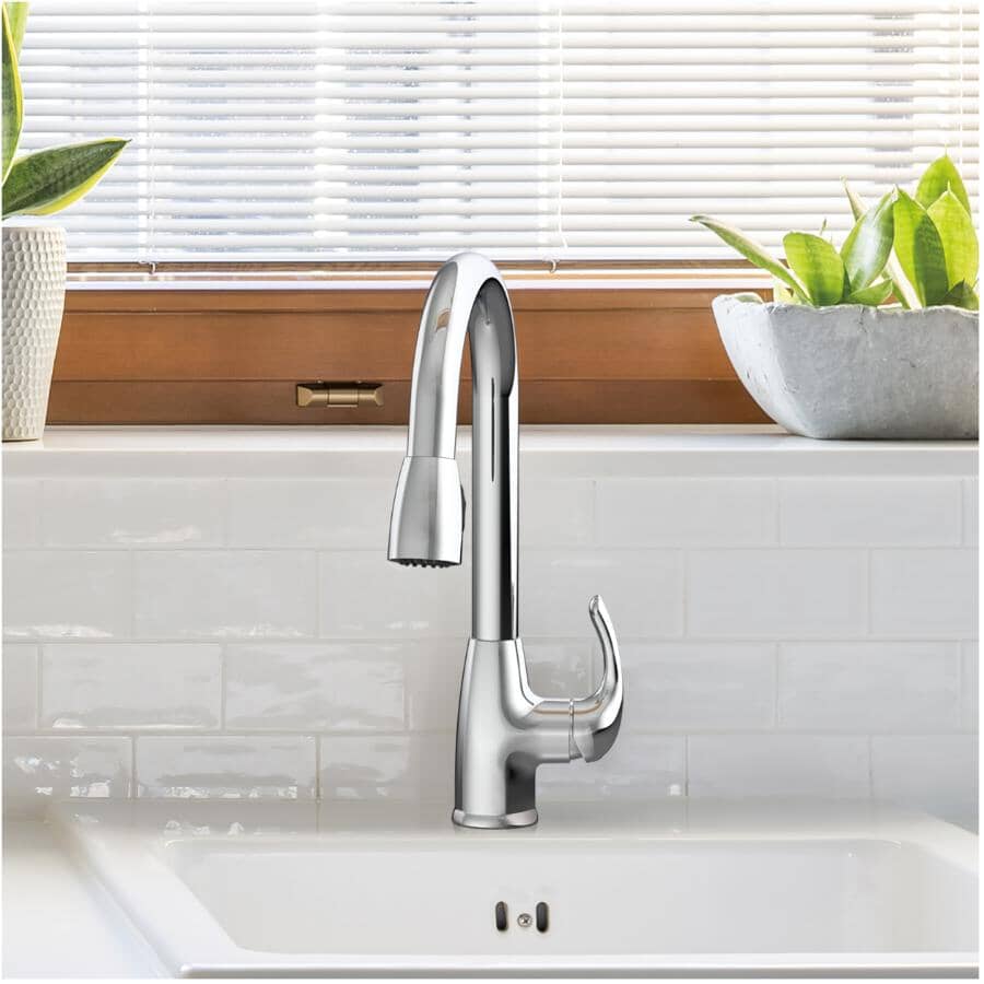 EUROSTREAM Everard Pull-Down Kitchen Faucet - Chrome | Home Hardware
