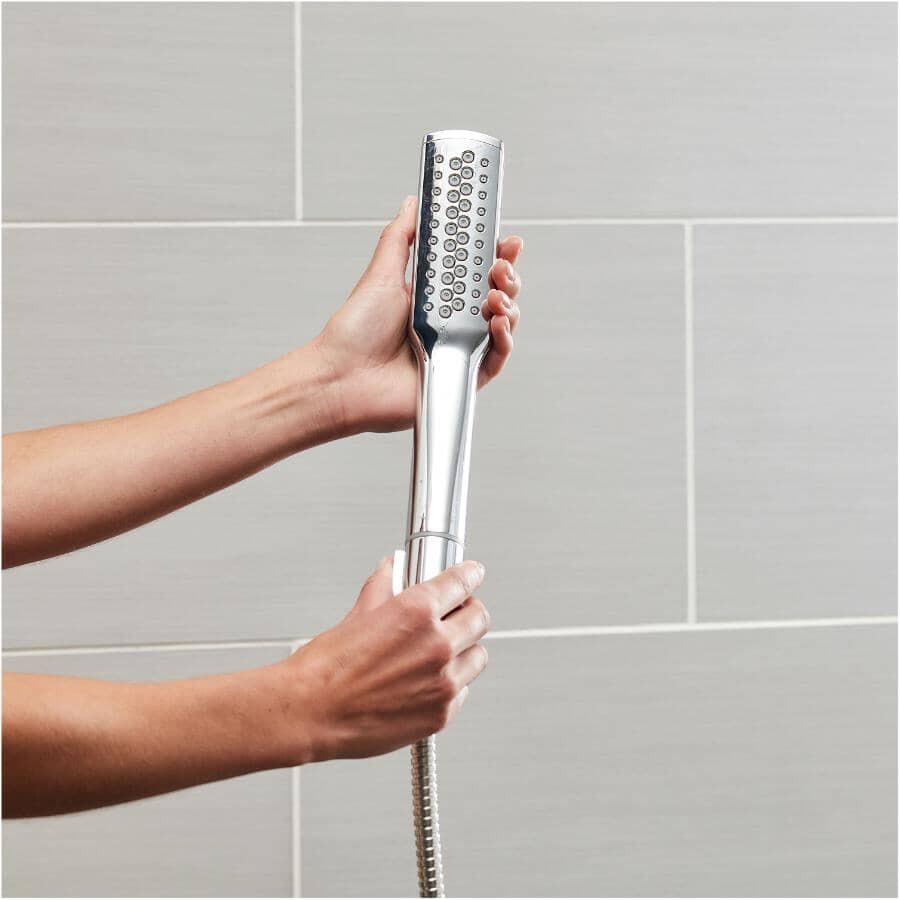 WATERPIK 7 Setting Handheld Showerhead | Home Hardware