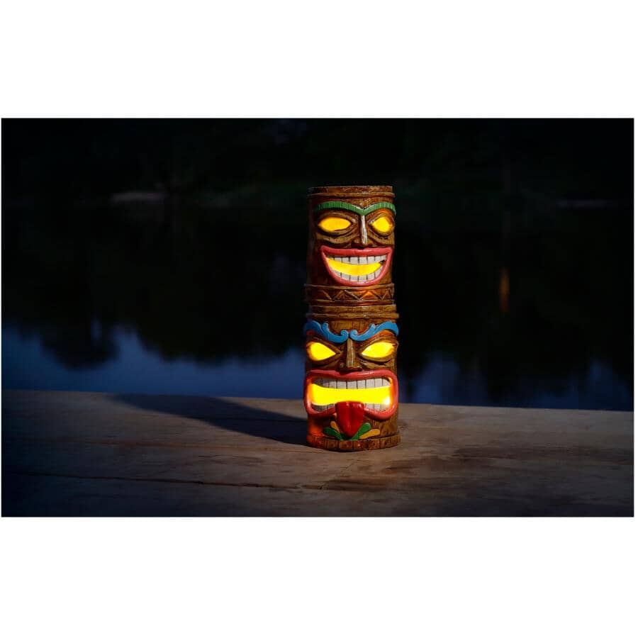 MOONRAYS Solar Tiki Man Garden Statue | Home Hardware