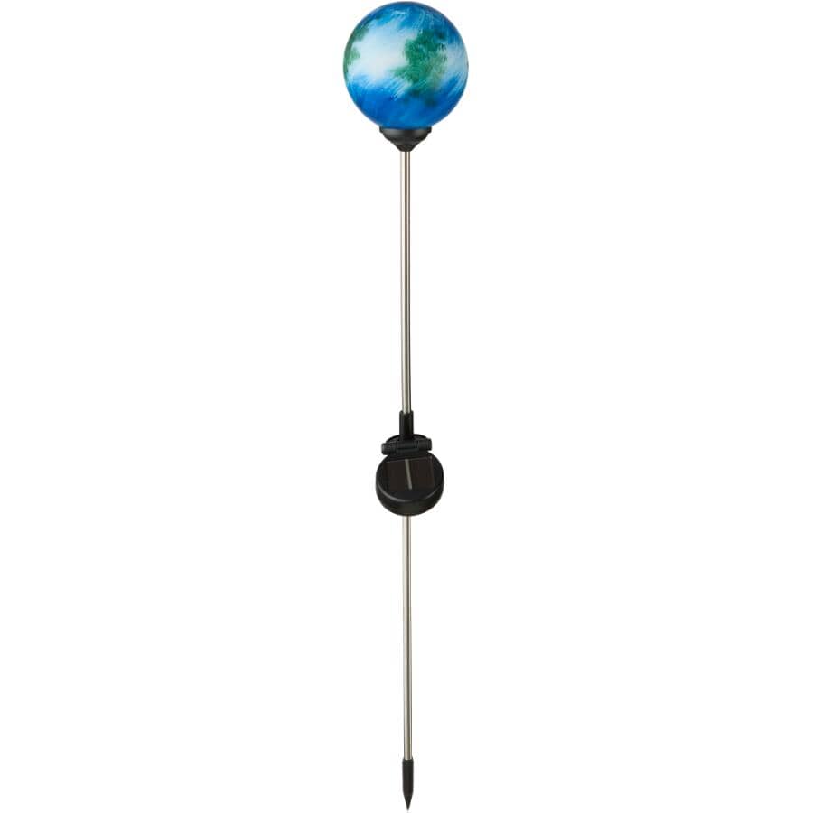 MOONRAYS Metal Earth Solar Garden Stake | Home Hardware