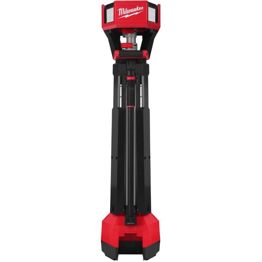 MILWAUKEE M18 Rocket Tower Light & Charger | Home Hardware