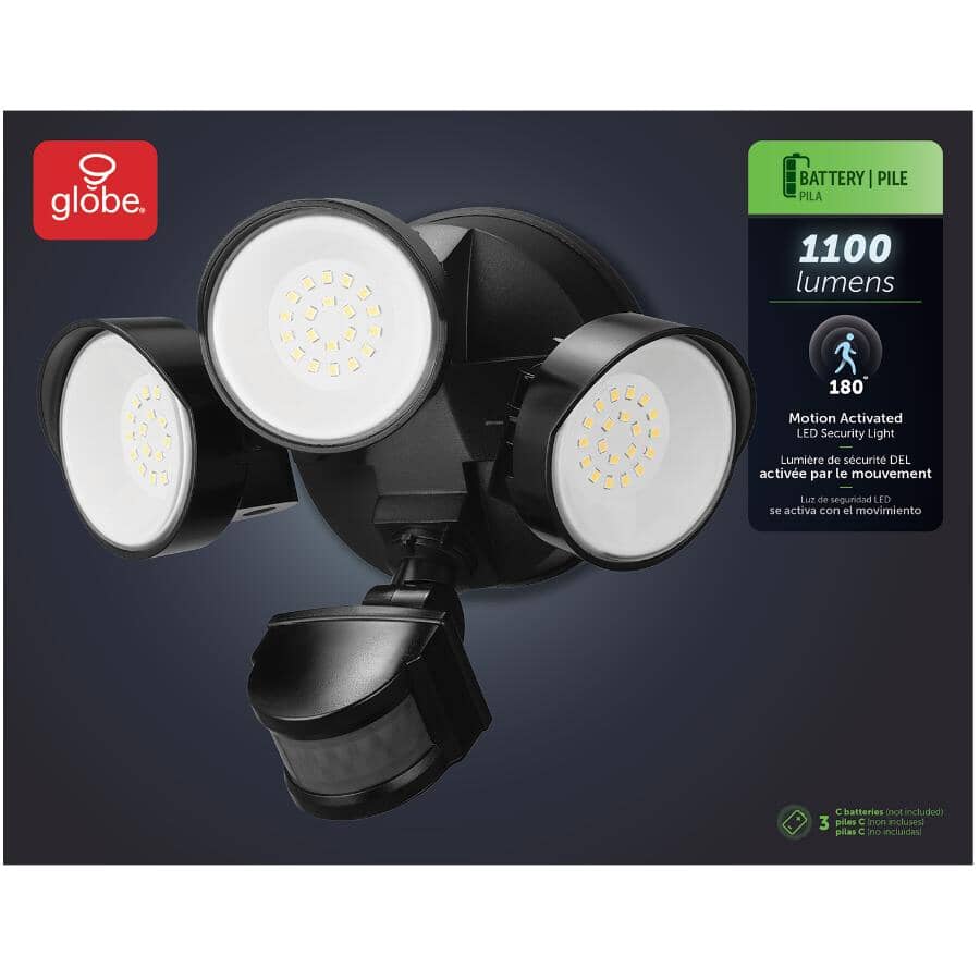 GLOBE ELECTRIC Triple Light Motion LED Security Light | Home Hardware