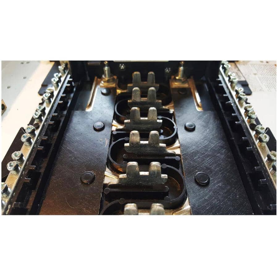 SCHNEIDER ELECTRIC Homeline 200 Amp 42/84 Circuit Arc Fault Plug-On ...