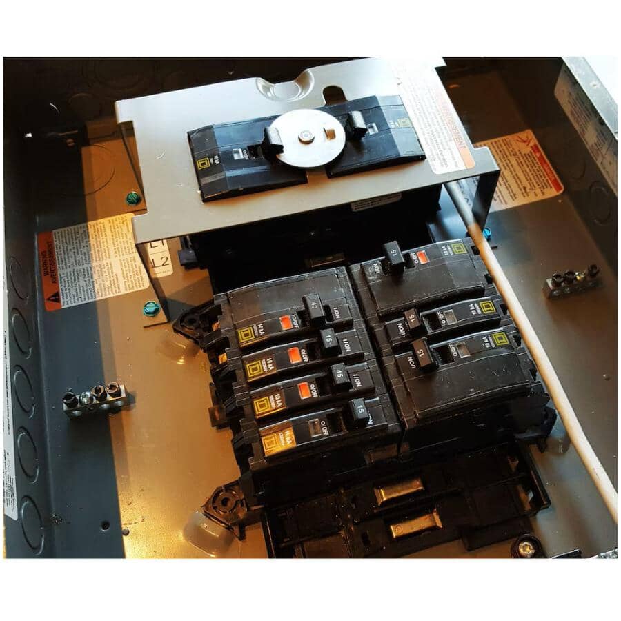 SQUARE D 36 Circuit 60 Amp Generator Panel Box | Home Hardware