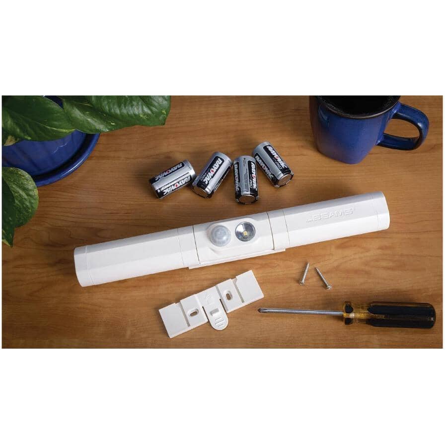 MR BEAMS Battery Operated Slim Safety LED Motion Sensor Light | Home ...