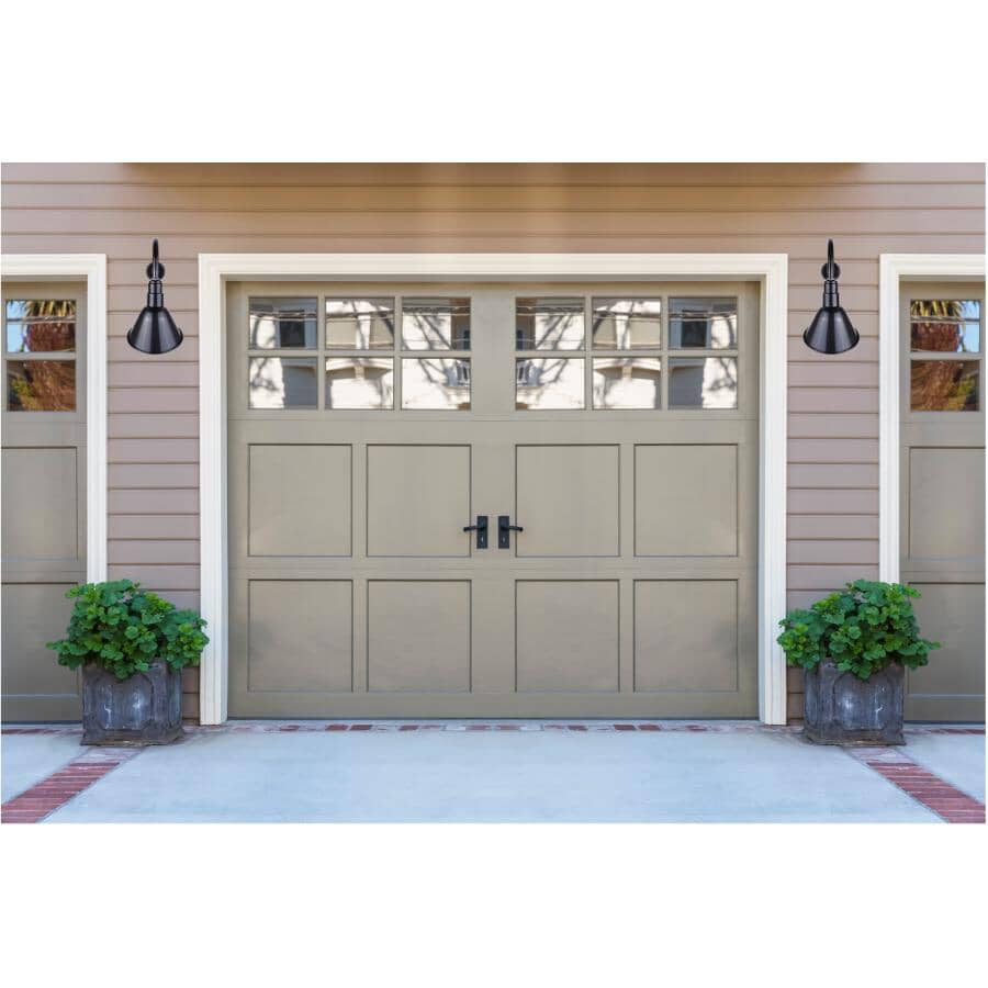 CANARM Outdoor Sign Light | Home Hardware