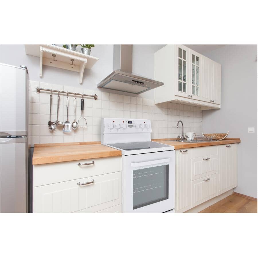 MARATHON 24" 2.7 cu. ft. Freestanding Smooth Top Electric Range ...