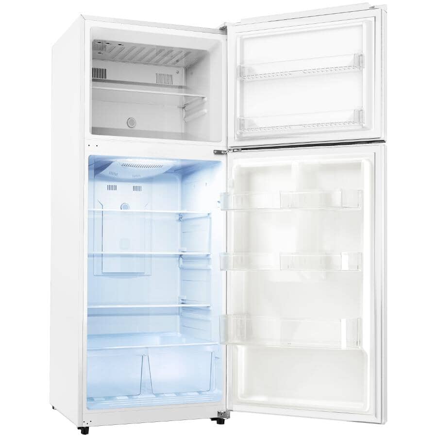 EPIC 30" 18 cu. ft. Top Freezer Refrigerator (EFF181W) | Home Hardware