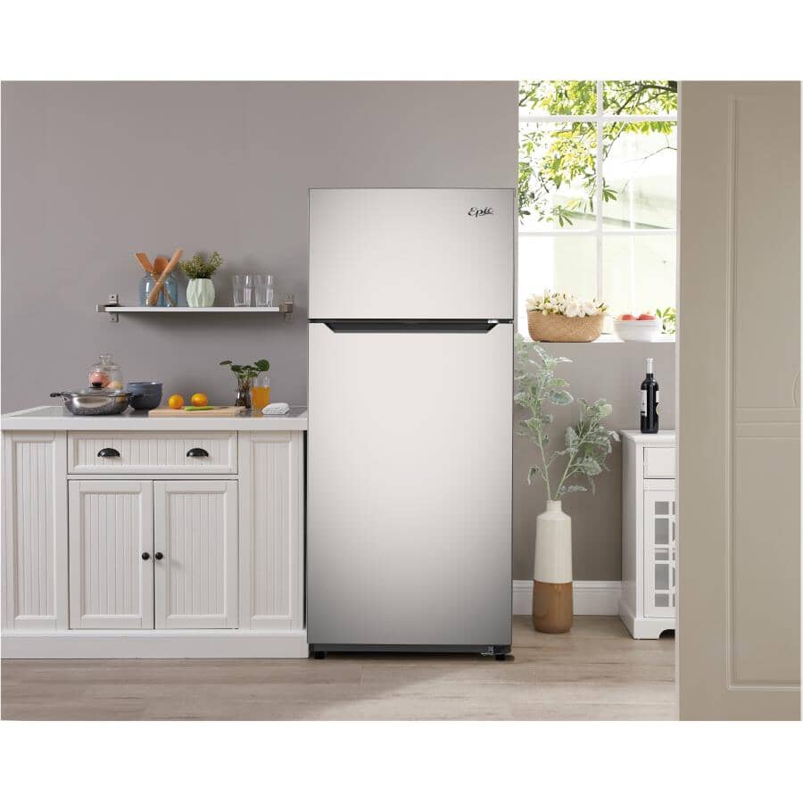 EPIC 30" 20.2 cu. ft. Frost Free Top Freezer Refrigerator (EFF202SS ...
