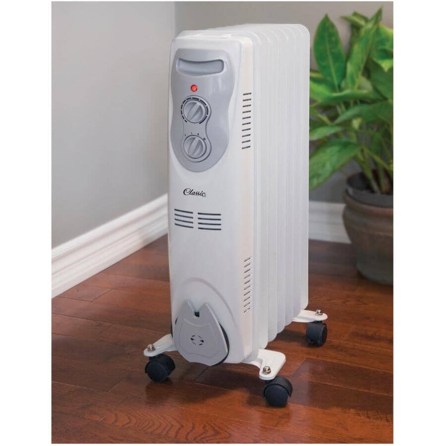 Classic 1500 Watt Oil-Filled Heater with Thermostat | Home Hardware