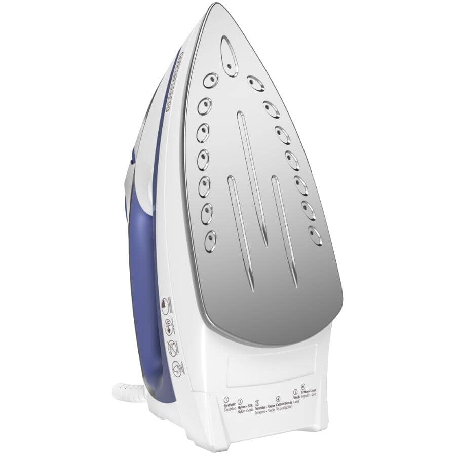 BLACK & DECKER Advantage Traditional Steam Iron | Home Hardware