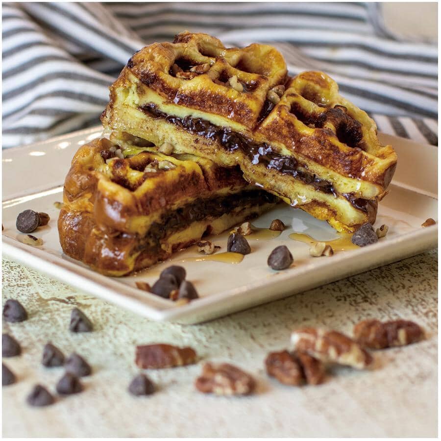 SALTON Stuffed Waffle Maker | Home Hardware