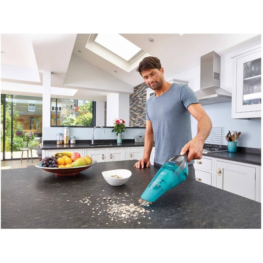 BLACK & DECKER DustBuster 7.2V Compact Cordless Wet/Dry Handheld Vacuum ...