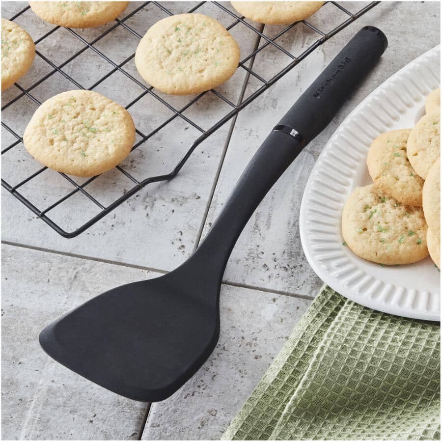 KITCHENAID Soft Grip Nylon Solid Turner | Home Hardware