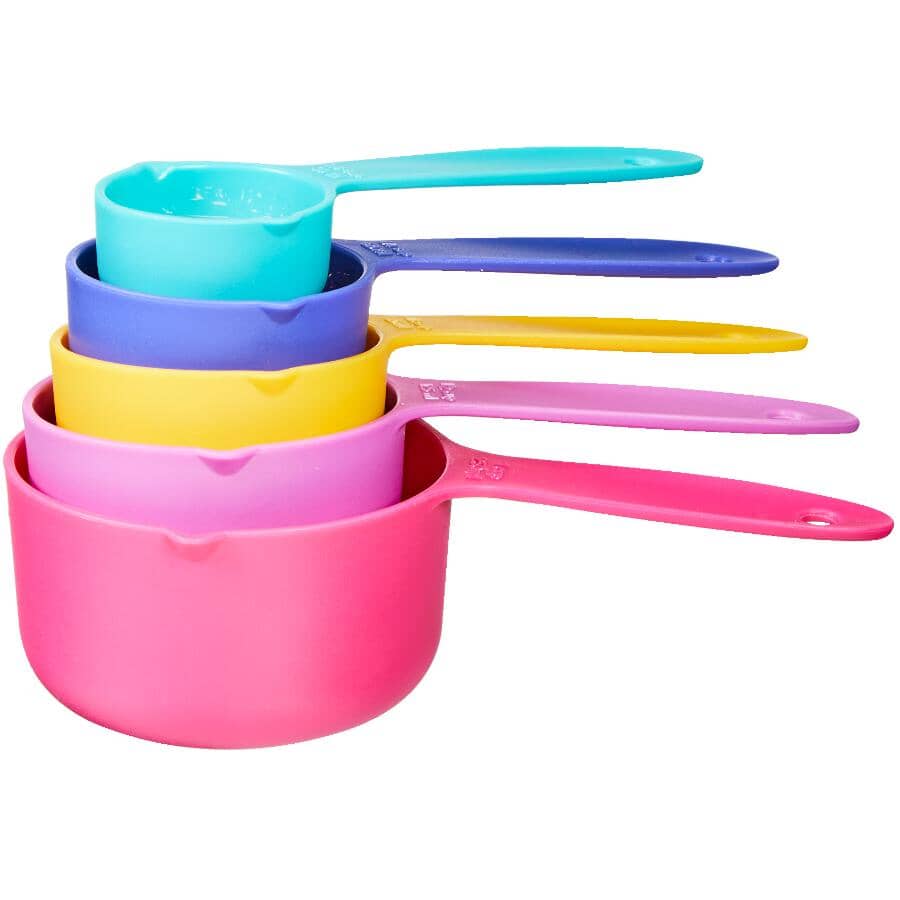 HOME ESSENTIALS Plastic Measuring Cup Set | Home Hardware