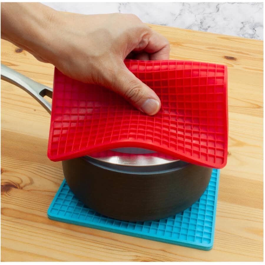 KITCHEN BASICS 6.5" Silicone Trivet | Home Hardware