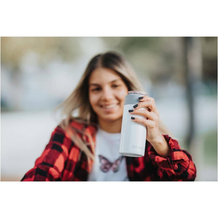 ASOBU Slim Can Insulated Kuzie | Home Hardware