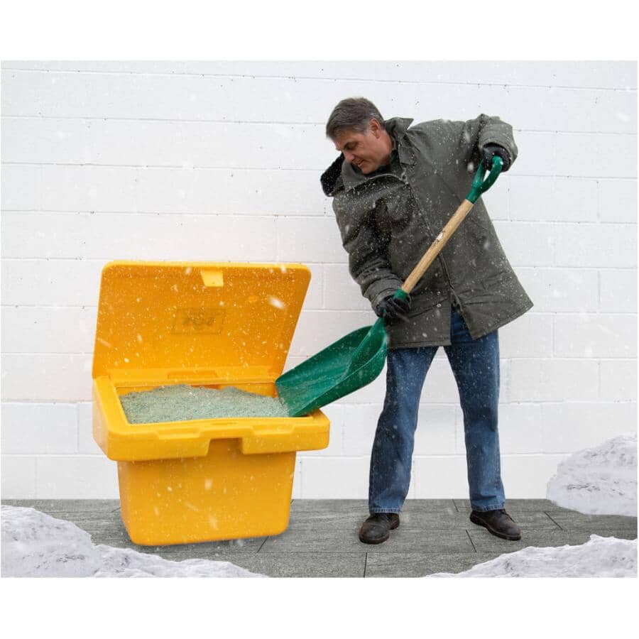 ADVANTAGE 30" x 24" x 24" Yellow Heavy Duty Salt and Sand Bin | Home ...