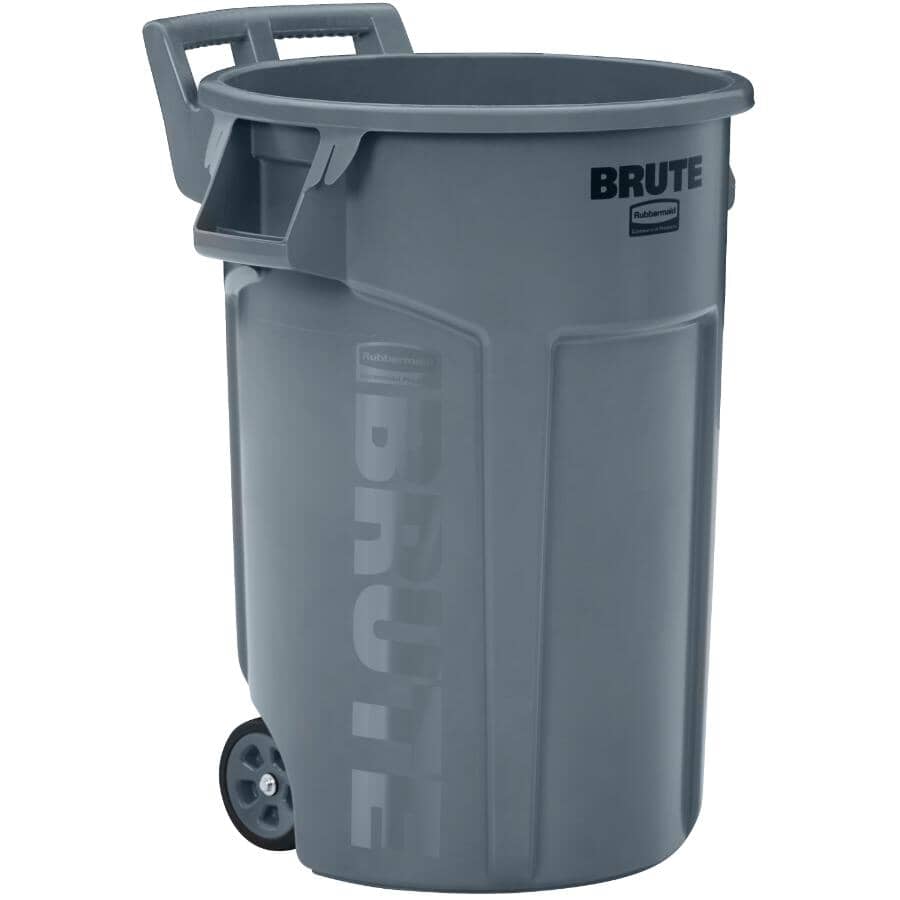 RUBBERMAID Brute Wheeled Garbage Can | Home Hardware