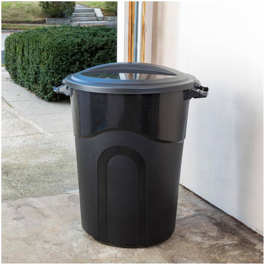UNITED SOLUTIONS Rough & Rugged Garbage Can with Lid | Home Hardware
