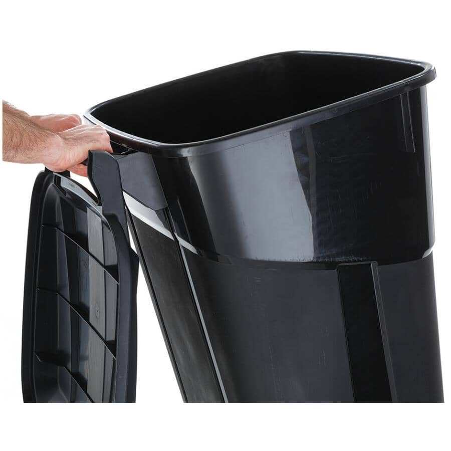 UNITED SOLUTIONS Rough & Ready Wheeled Garbage Can with Lid | Home Hardware