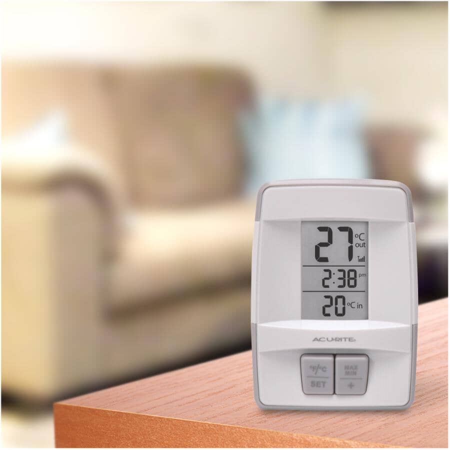 ACU-RITE 165' Indoor/Outdoor Wireless Thermometer with Clock | Home ...