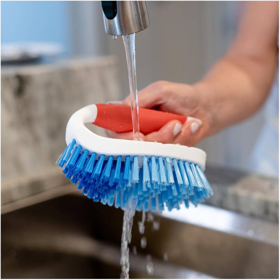 VILEDA All Purpose Scrub Brush | Home Hardware