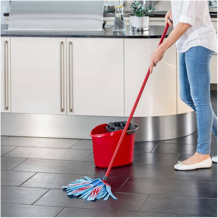 VILEDA Quick Wring Mop Bucket - Red, 10 L | Home Hardware