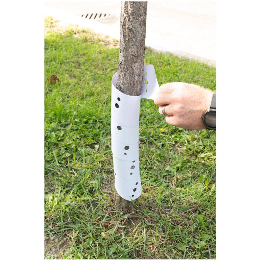 NUVUE 4 Pack 30" White Tree Guards | Home Hardware