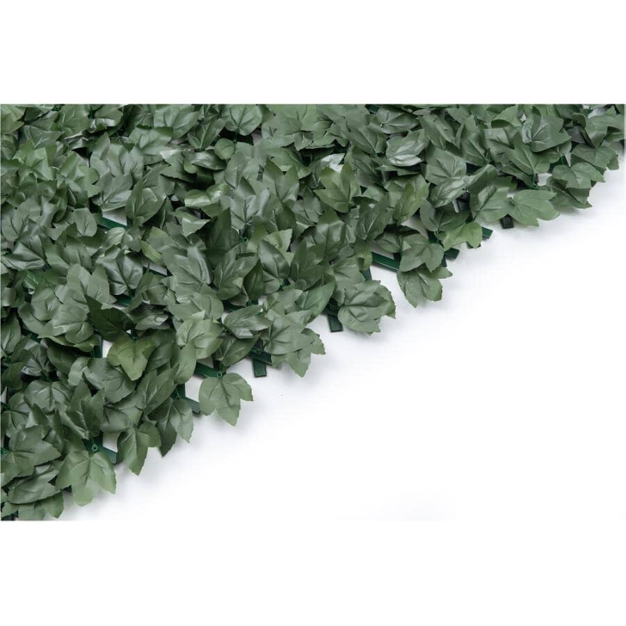 NATURAE DECOR Expandable PVC Trellis with Ivy Leaf | Home Hardware