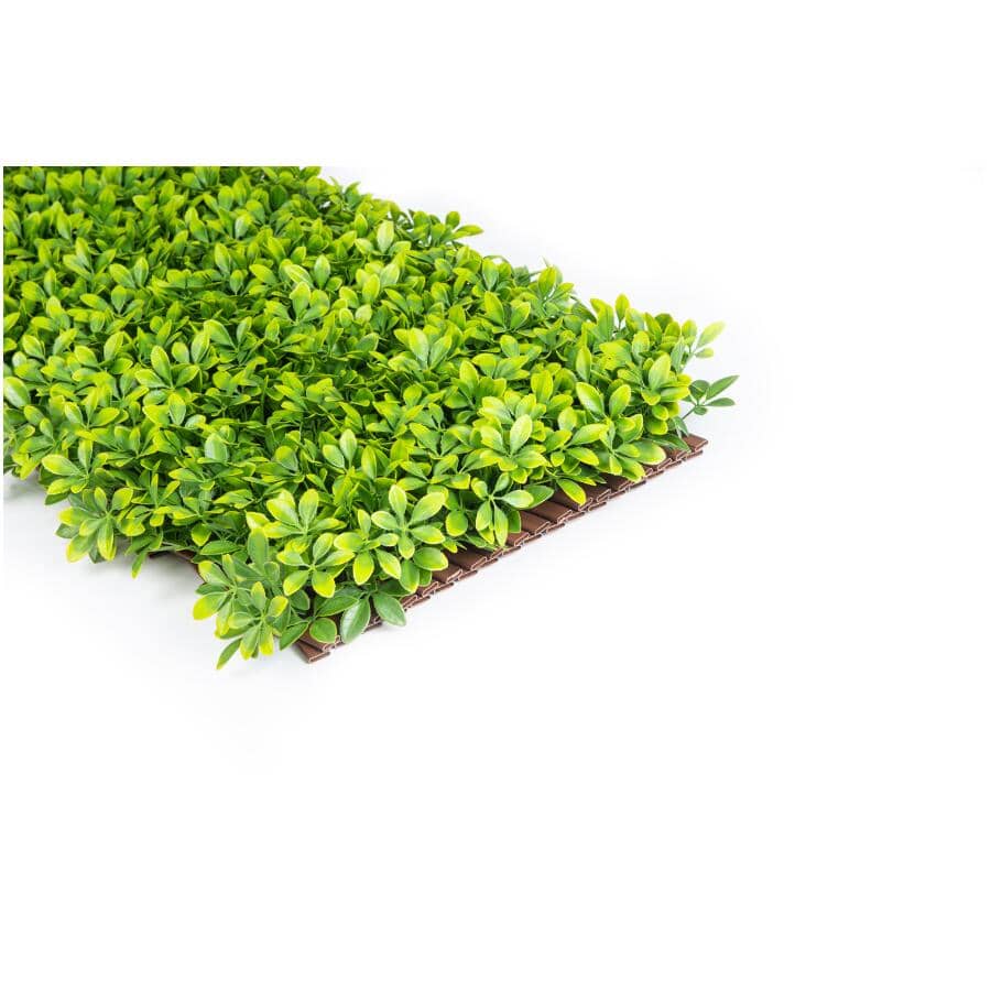 NATURAE DECOR Expandable PVC Trellis with Schefflera Leaf | Home Hardware