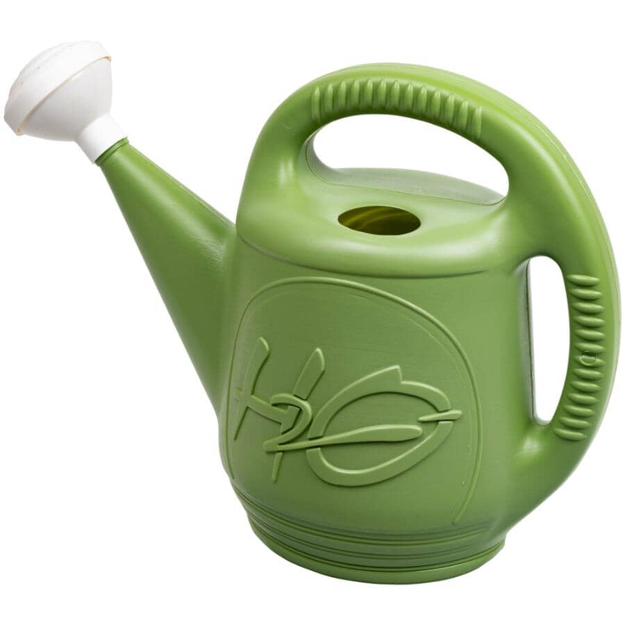DCN Plastic Watering Can - Green, 7.6 L | Home Hardware