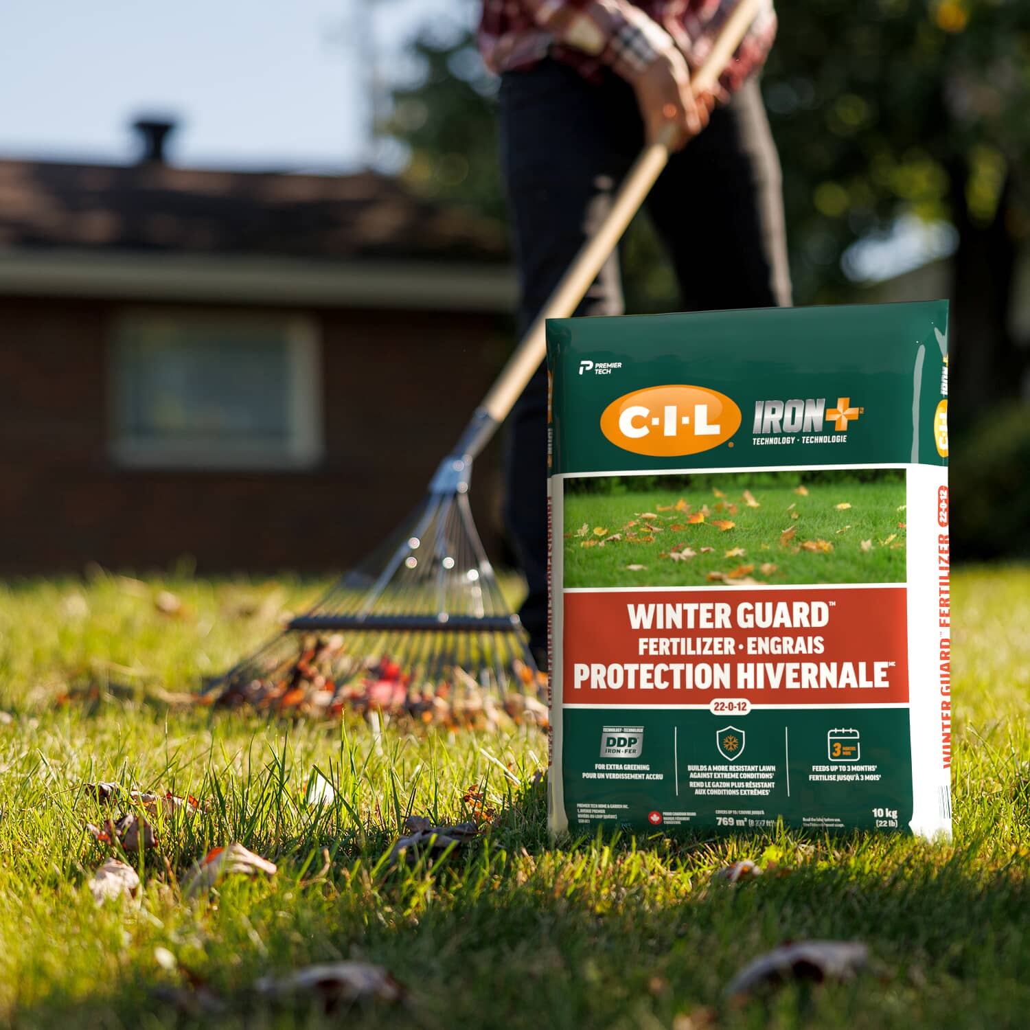 C-I-L Winter Guard 22-0-12 Iron+ Fall Fertilizer | Home Hardware