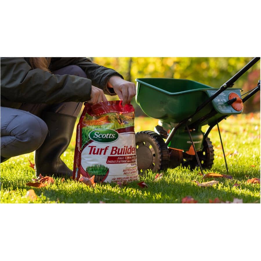 SCOTTS Turf Builder Fall Lawn Food | Home Hardware