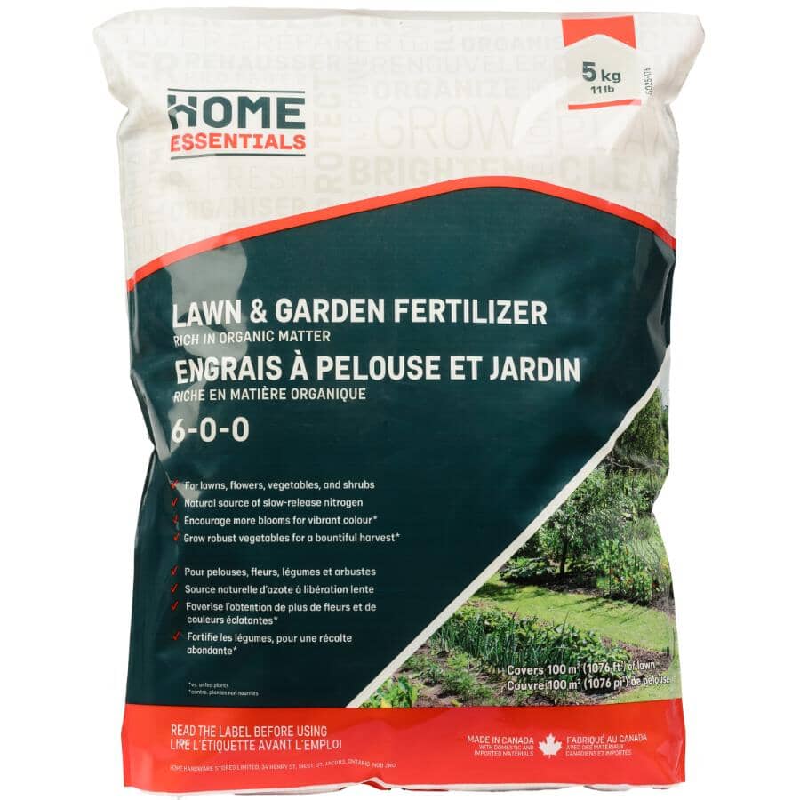 HOME ESSENTIALS 6-0-0 Organic Lawn Blood/Comp Fertilizer | Home Hardware