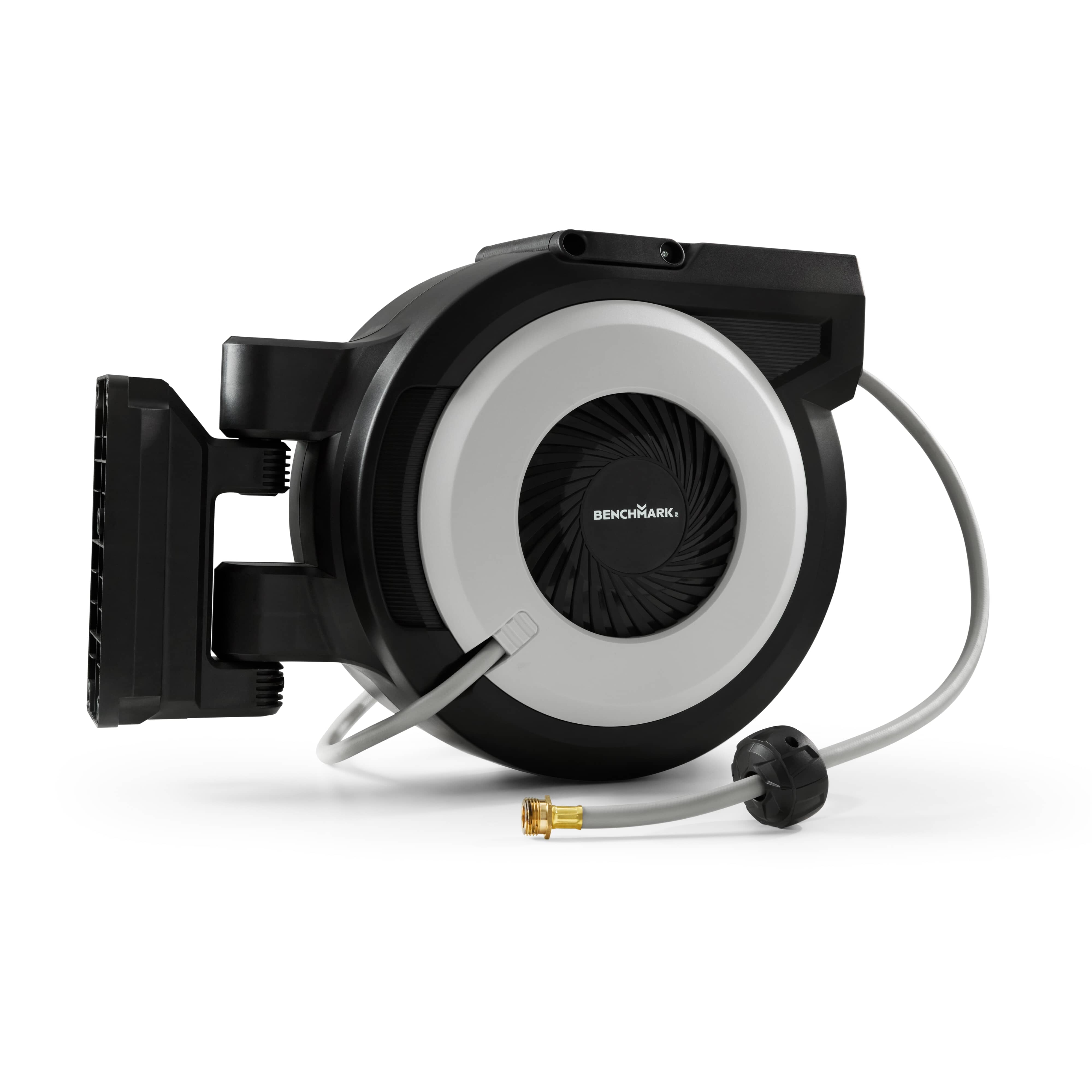 BENCHMARK Wall Mounted Reel with 85' Garden Hose | Home Hardware