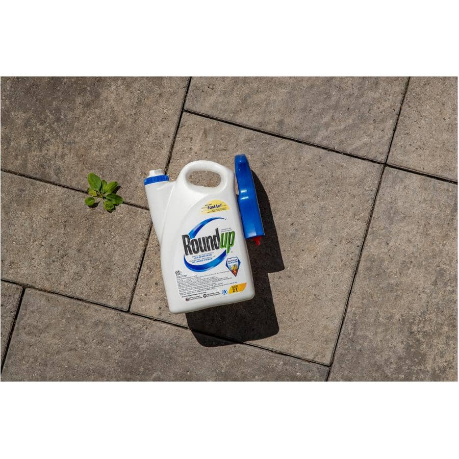 ROUNDUP Landscape and Hard Surface Weed Control Herbicide | Home Hardware