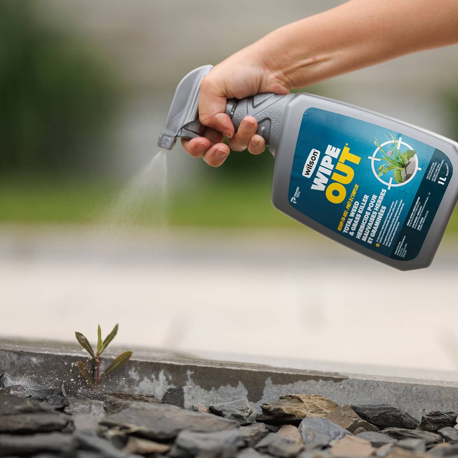 WILSON WipeOut Weed & Grass Killer | Home Hardware
