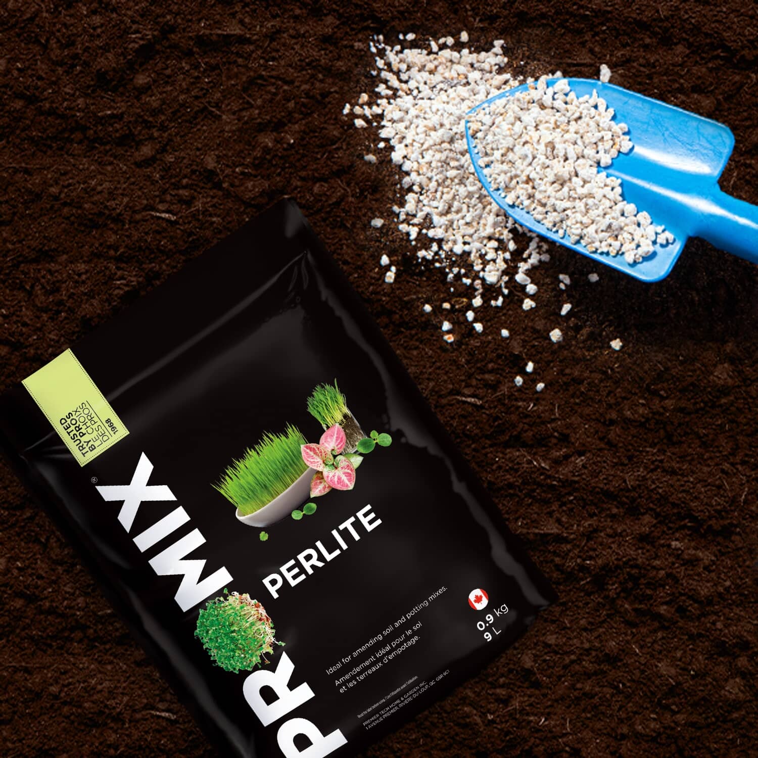 PRO-MIX Perlite Soil - 9 L | Home Hardware
