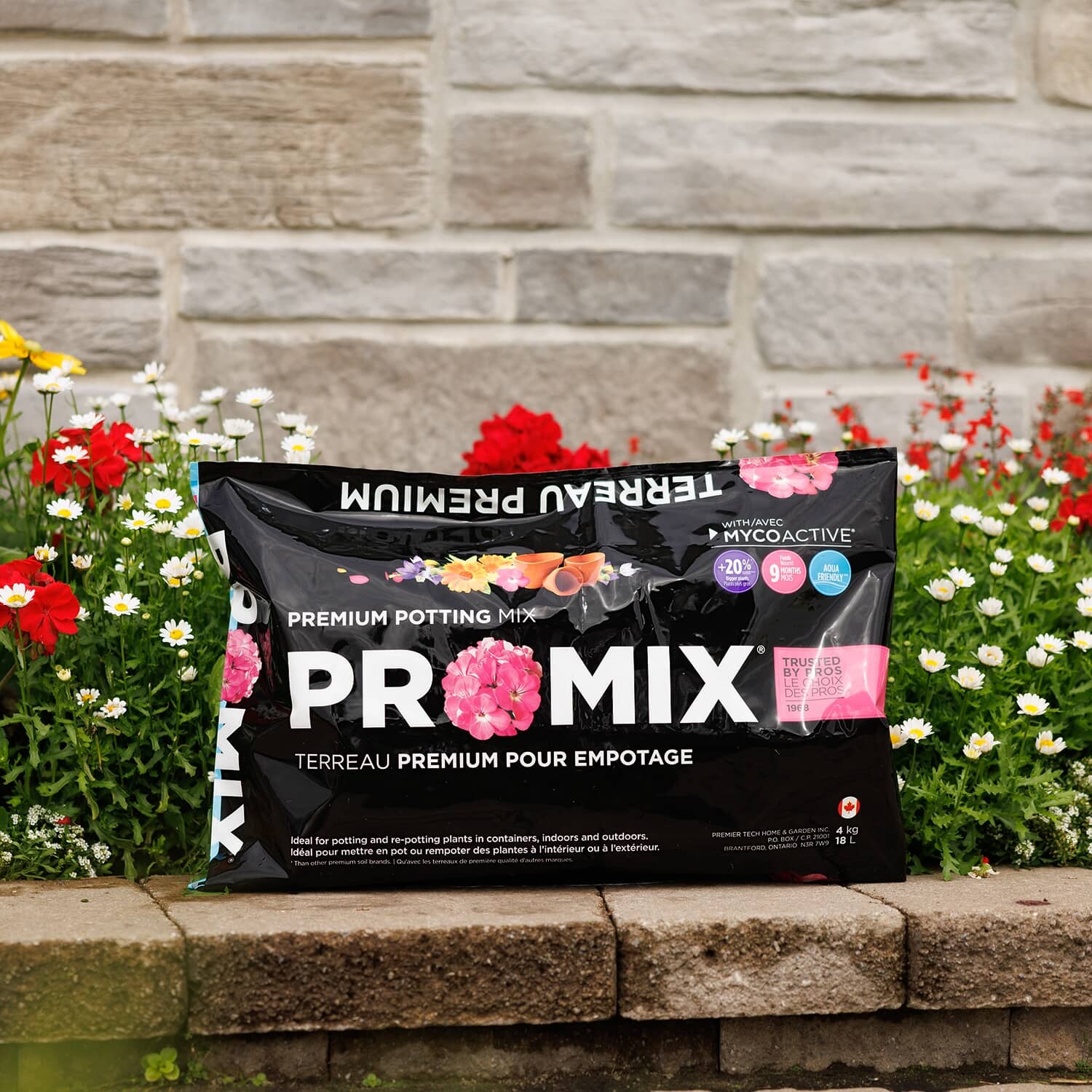 PRO-MIX Premium Potting Mix - 18 L | Home Hardware