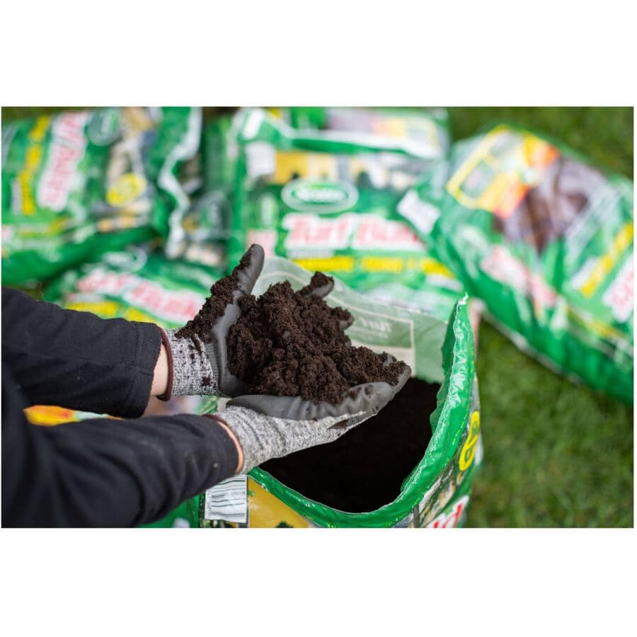 SCOTTS Turf Builder Enriched Lawn Soil | Home Hardware
