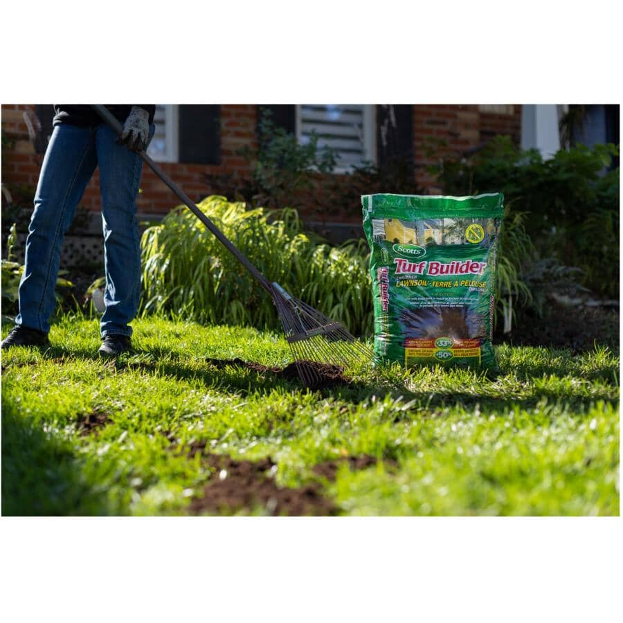 SCOTTS Turf Builder Enriched Lawn Soil | Home Hardware