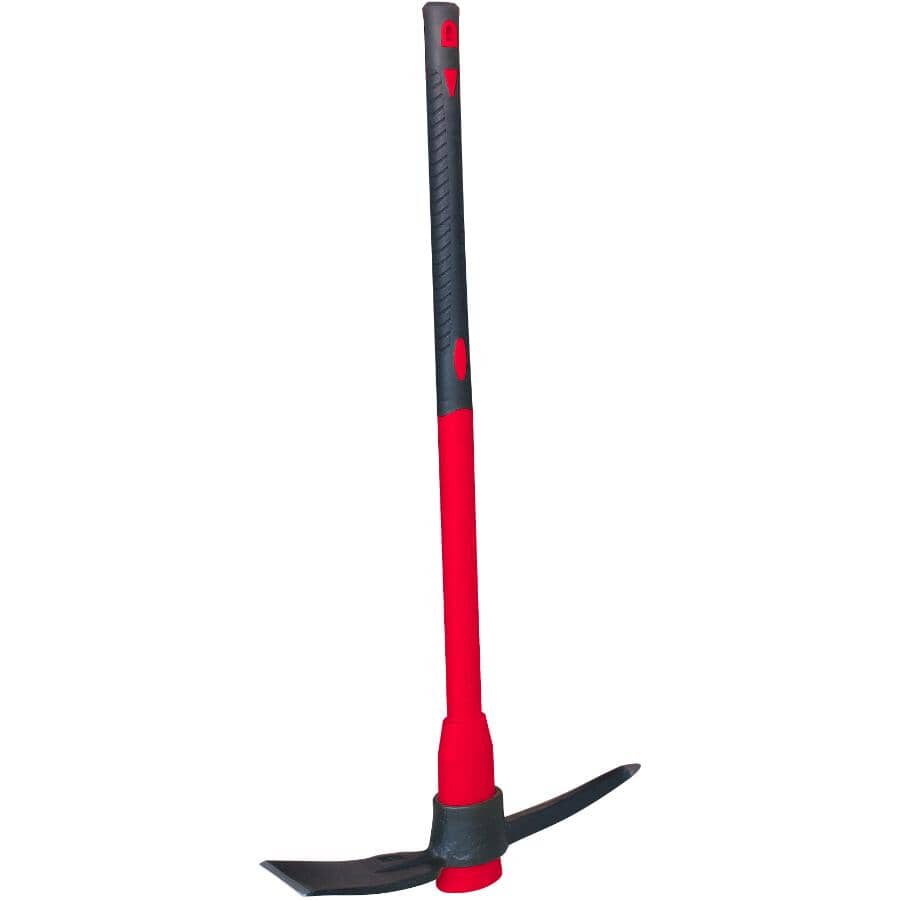 BENCHMARK 5 lb Garden Pick with 36" Fibreglass Handle | Home Hardware