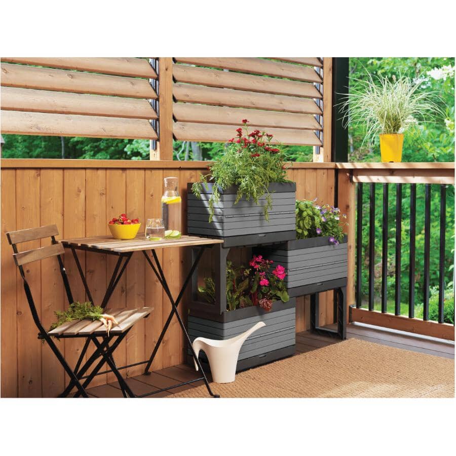 GARANT 5 Piece Grey Modular Garden Planter Kit | Home Hardware
