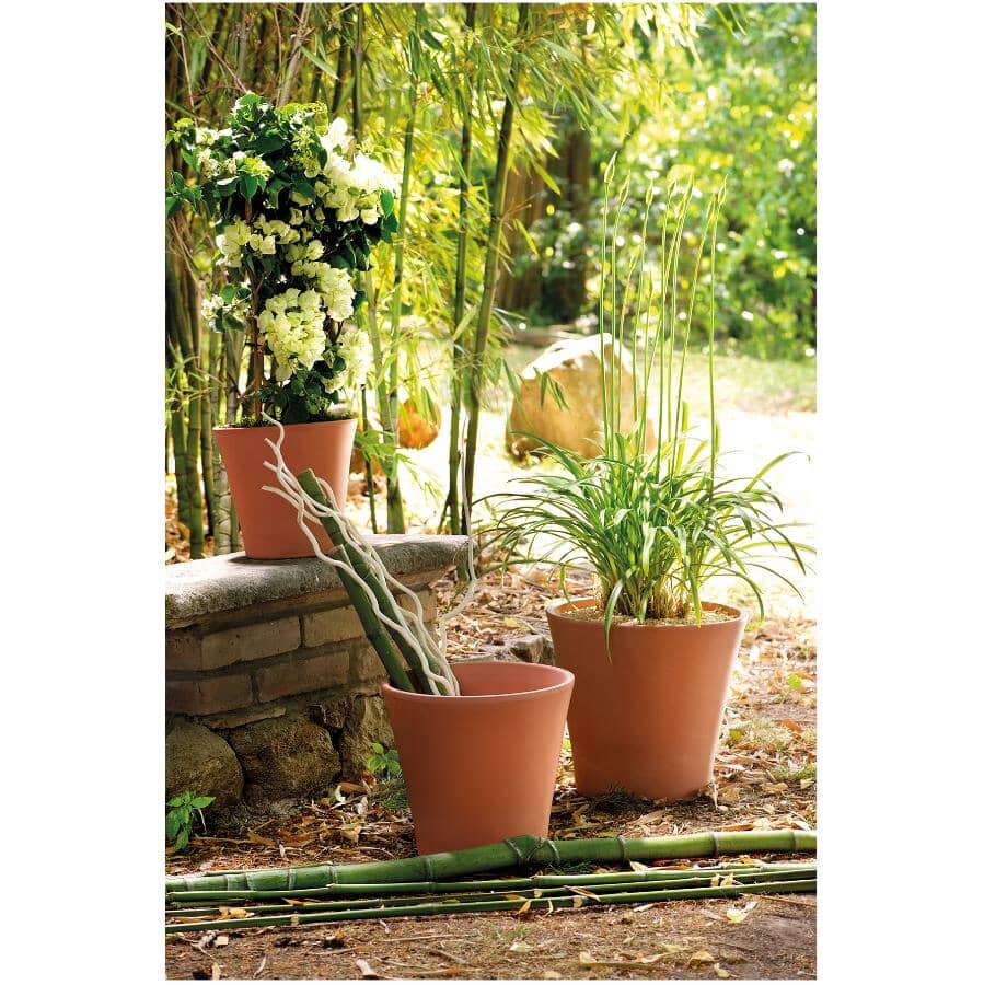 DEROMA 10.12" Cono Clay Pot - Terracotta | Home Hardware