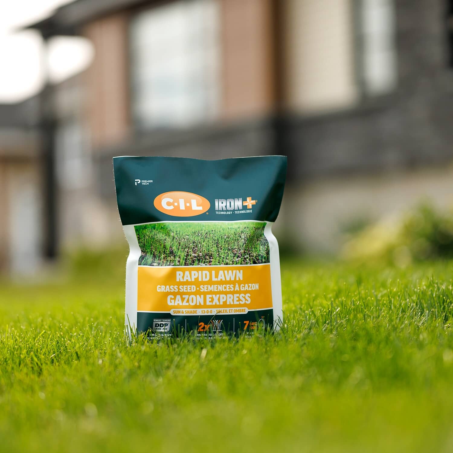 C-I-L Iron+ Premium Sun & Shade Grass Seed | Home Hardware