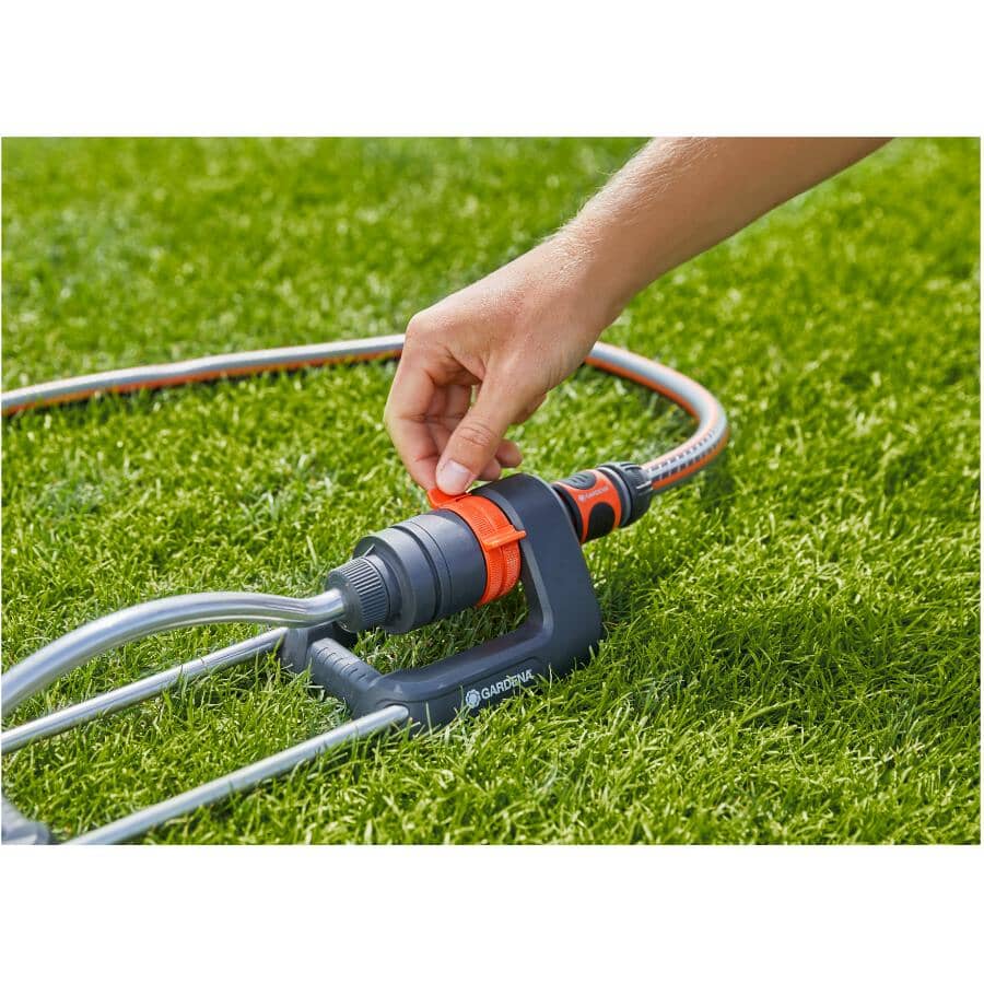 GARDENA Aqua S Oscillating Lawn Sprinkler | Home Hardware