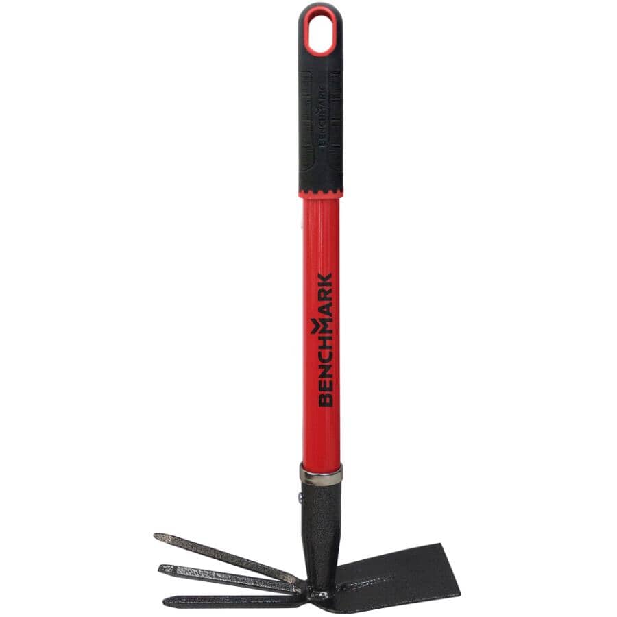 BENCHMARK Extra Long Hand Cultivator/Hoe | Home Hardware