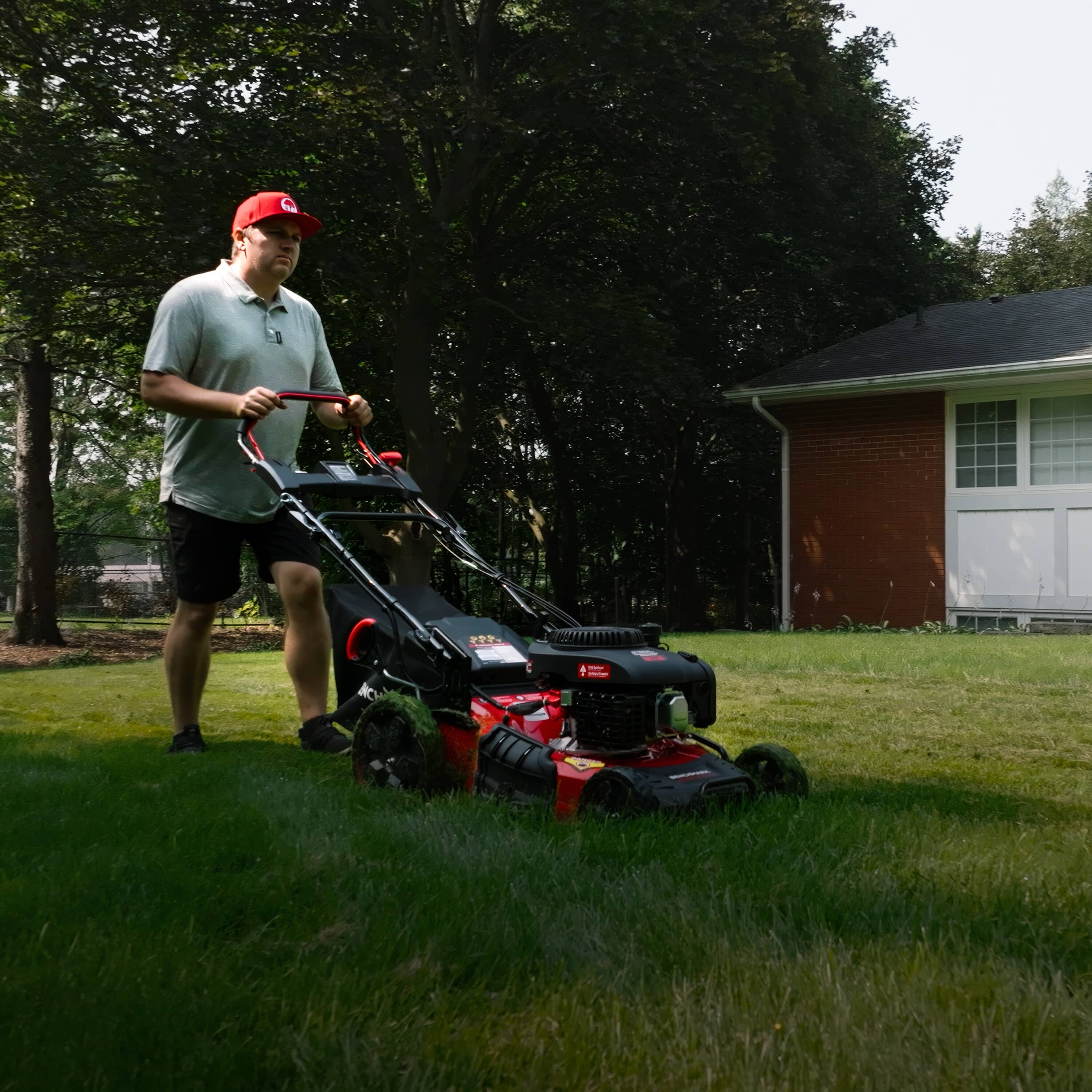 BENCHMARK 200cc Self-Propelled Gas Lawn Mower | Home Hardware