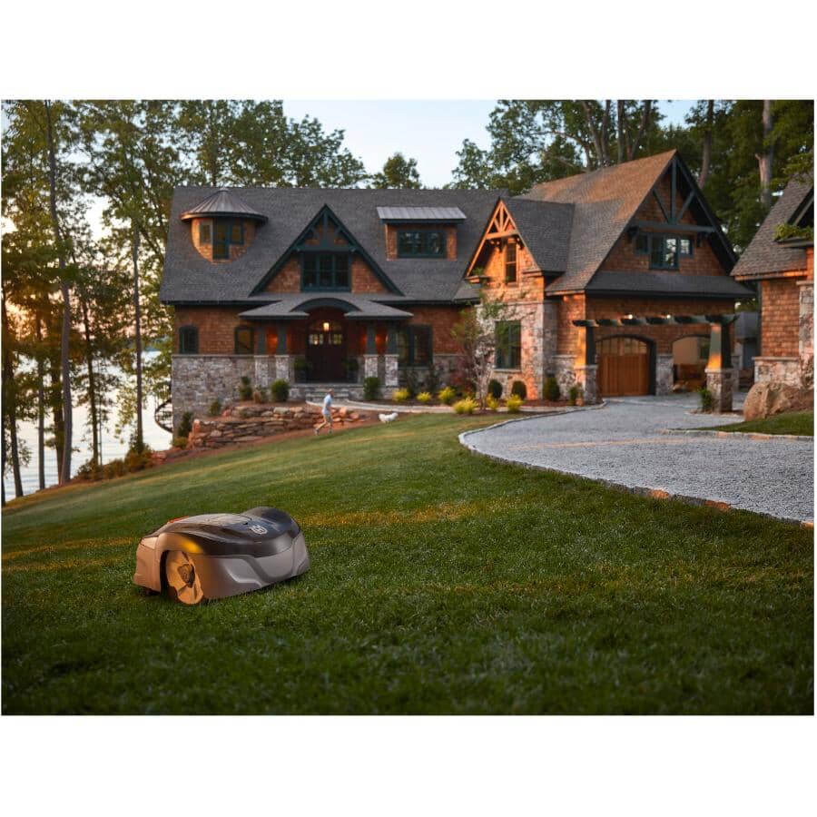 HUSQVARNA 115H Robotic Automower | Home Hardware